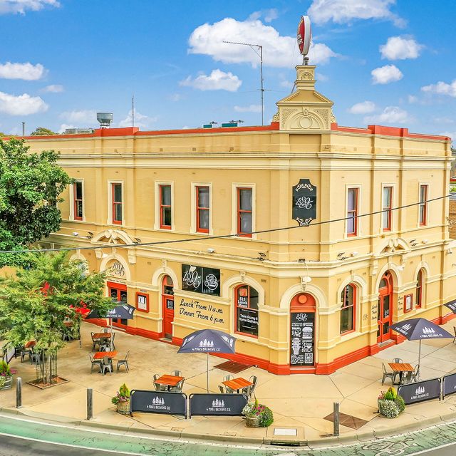 1895 The Royal Restaurant - Echuca, AU-VIC | OpenTable