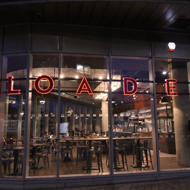 Restaurante Loaded Gourmet Burgers - London, , Hayes | OpenTable