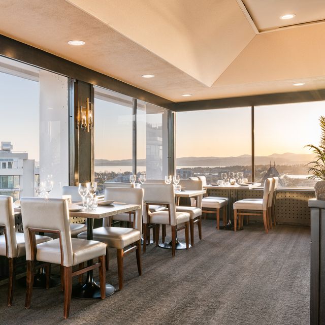 Vista 18 Restaurant + Lounge - Victoria, BC | OpenTable
