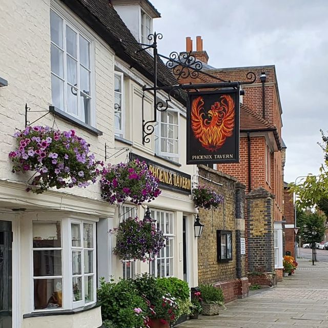 The Phoenix Tavern - Updated 2025, Gastro Pub in Faversham, Kent