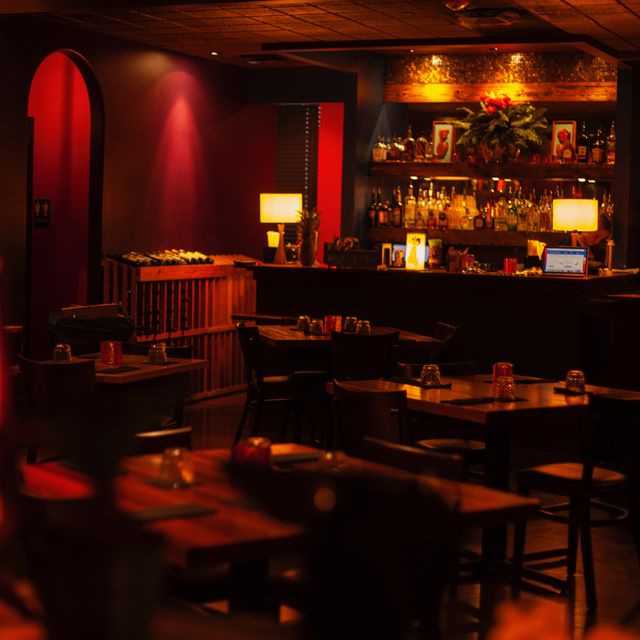 The Phoenix Room - Actualizado en 2024, Salón en Mount Airy, MD