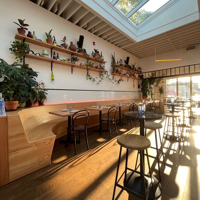 Paris Paris Restaurant - Toronto, , ON | OpenTable