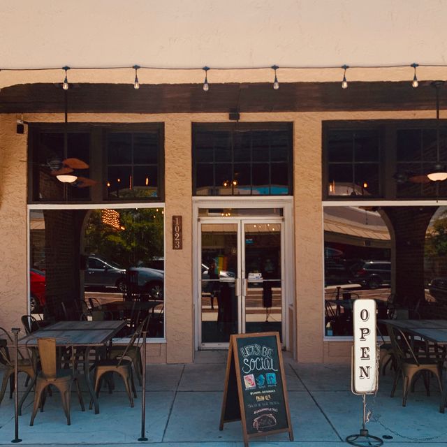 Loading Gastrobrunch - Mis à jour en 2024, Restaurant Américain à St ...