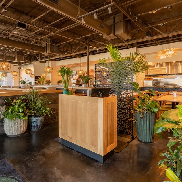 V's House - Updated 2025, Vietnamese Restaurant in Hurst, TX