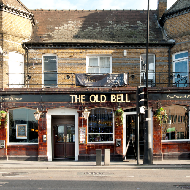 Restaurante Old Bell Kilburn London - London, | OpenTable