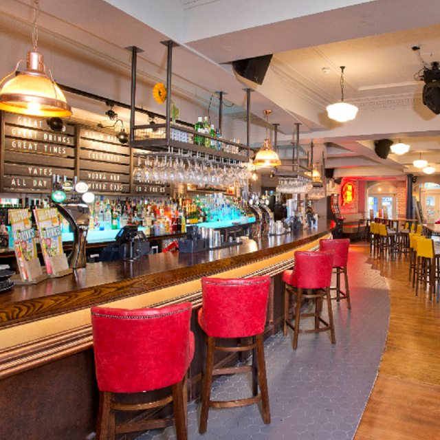 Yates Romford - Updated 2025, British Restaurant in Romford, London