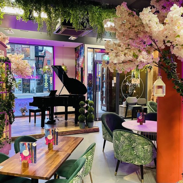 On The Hush - Updated 2025, Café in Manchester, Greater Manchester