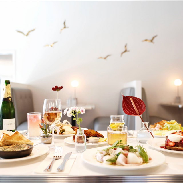 Champagne Diner Restaurant - Seattle, WA | OpenTable