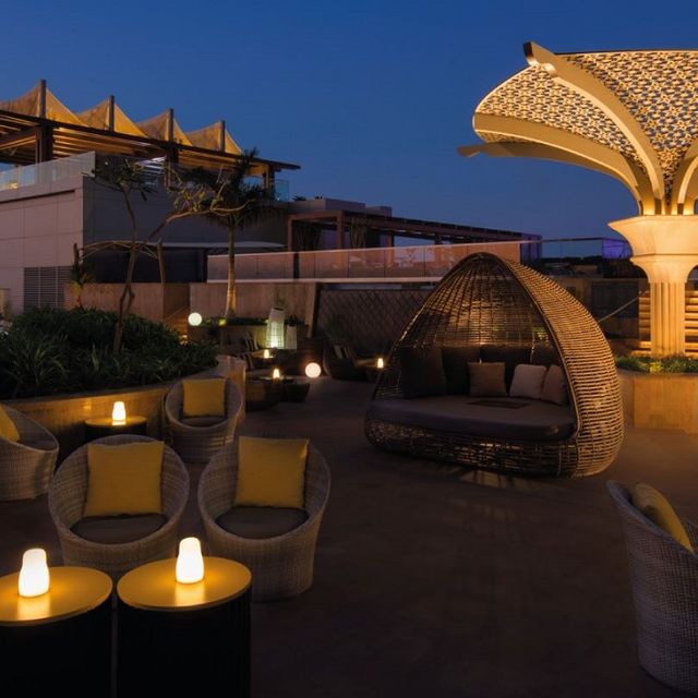 Azura Panoramic Lounge - The St. Regis Abu Dhabi Restaurant - Abu Dhabi ...
