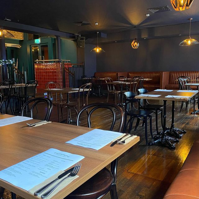 Fitzsimons, Temple Bar Restaurant - Dublin 2, County Dublin | OpenTable