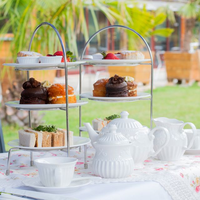 Afternoon Tea at Westone Manor Hotel Restaurant - Northampton ...