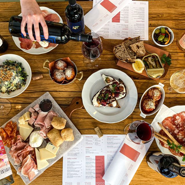 Vino & - Eataly Chicago Restaurant - Chicago, IL | OpenTable