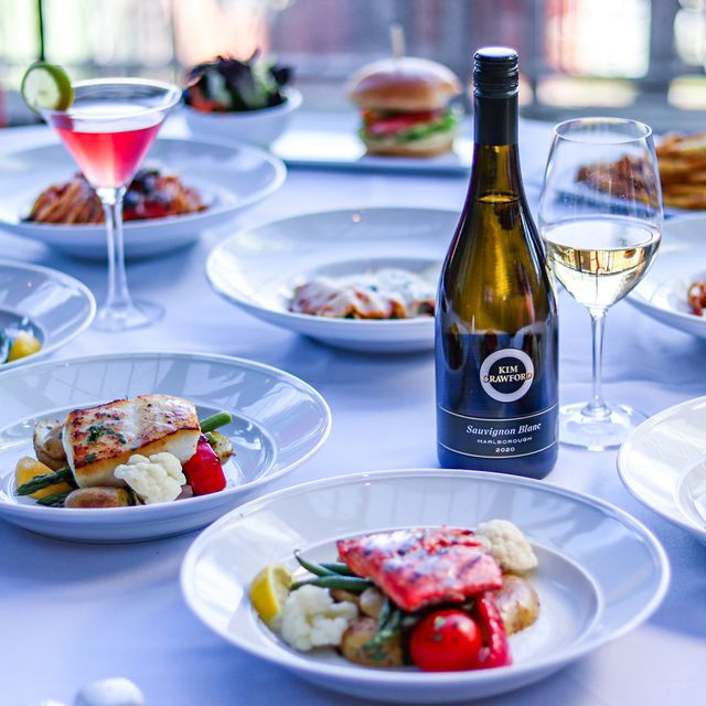 p2b bistro & bar Restaurant - Vancouver, BC | OpenTable