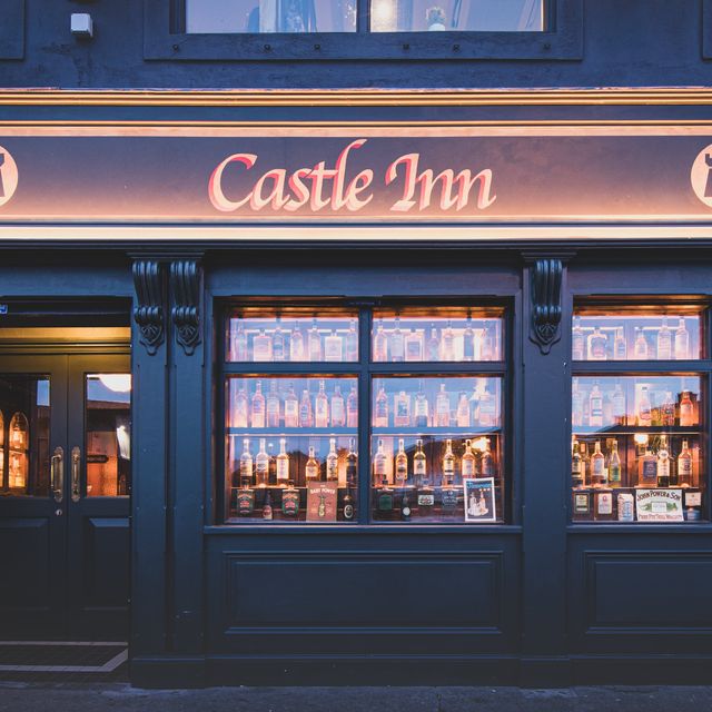 Restaurante The Castle Inn - Dublin 12, , County Dublin | OpenTable