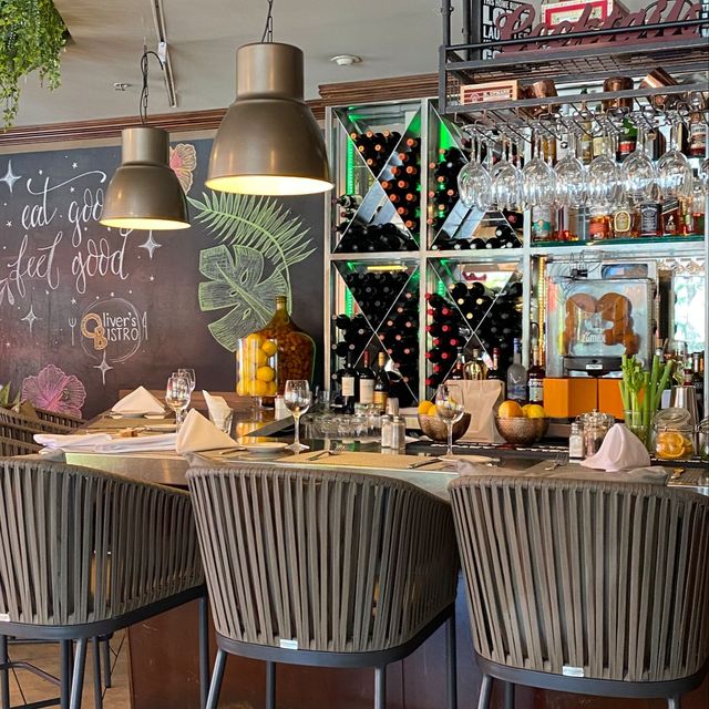 Oliver's Bistro Restaurant - Miami Beach, , FL | OpenTable