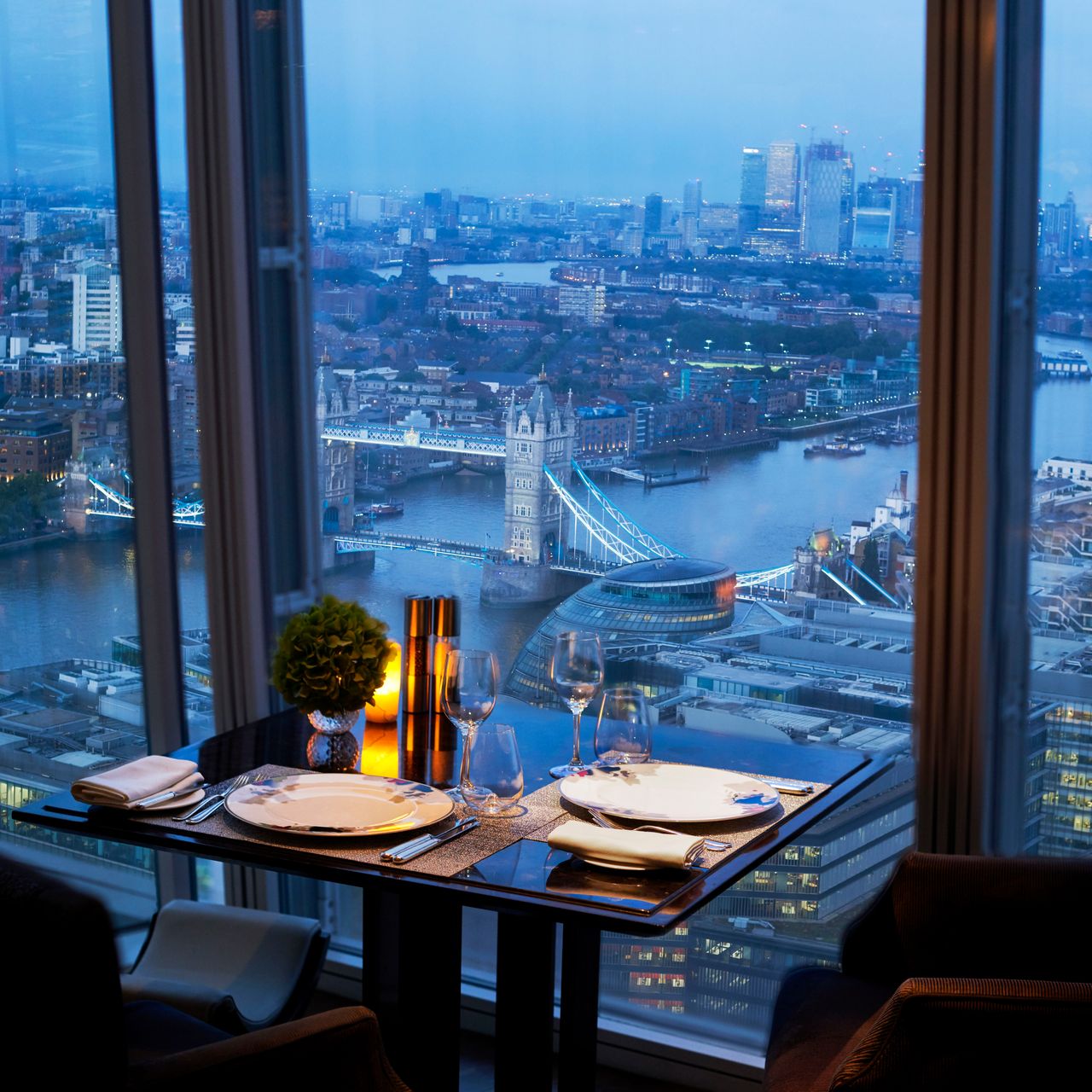 40th Floor Restaurant London Bridge Is Falling Down | Viewfloor.co