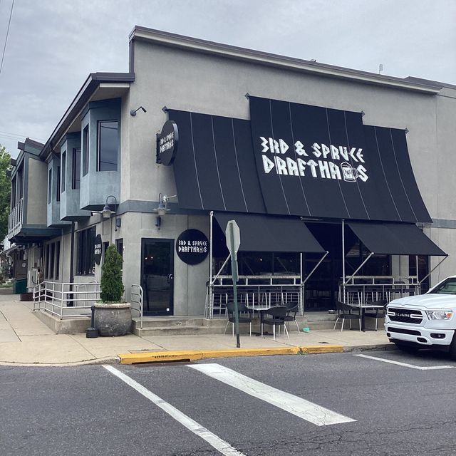 Restaurante 3rd & Spruce Drafthaus - West Reading, , PA | OpenTable