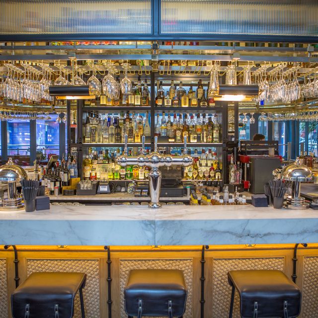 Zozimus Bar Restaurant - Dublin, County Dublin | OpenTable