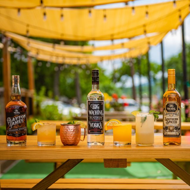 Restaurante Big Machine Distillery & Tavern - Nashville, , TN | OpenTable