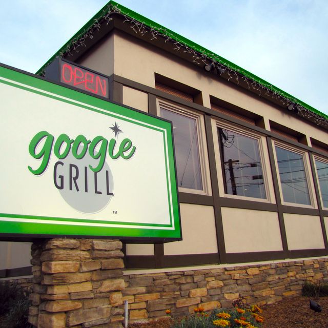 Restaurante Googie Grill - Seaside, CA | OpenTable