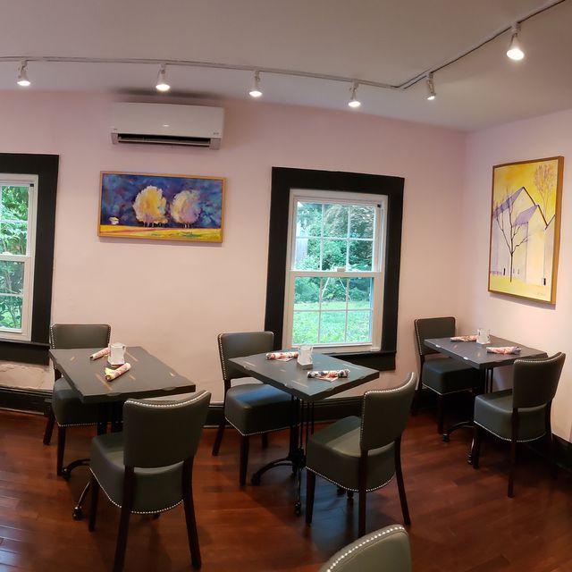 V-SPOT FOOD VEGAN RESTAURANT - Mis à jour en 2024, Restaurant ...