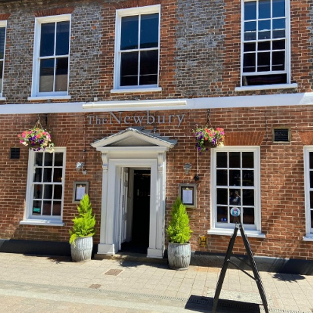 Restaurant The Newbury Pub & The Terrace - Newbury, , Berkshire | OpenTable