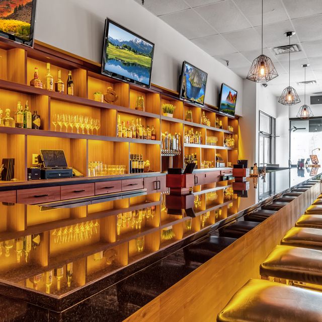 YOLO Restaurant & Lounge - Updated 2025, American Restaurant in East ...