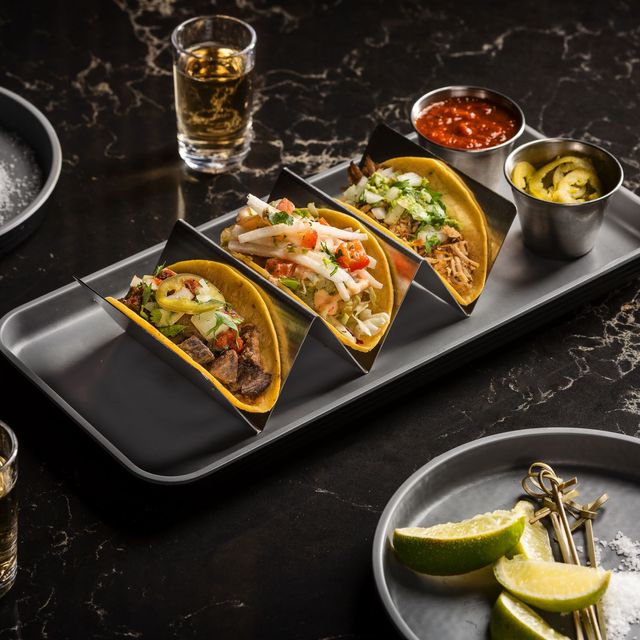 Restaurante Flanker Kitchen and Sports Bar - Glendale, , AZ | OpenTable