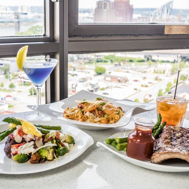 Eighteen at the Radisson Restaurant - Covington, KY | OpenTable