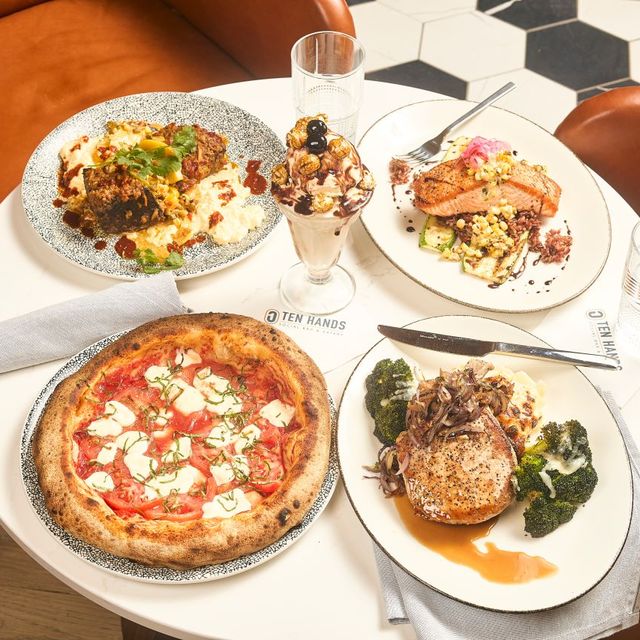 Ten Hands Social Bar & Eatery Restaurant - Indianapolis, IN | OpenTable