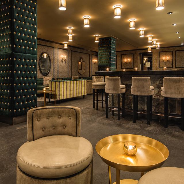 The Rickey Cocktail Lounge at Dream Midtown Restaurant - New York, NY ...