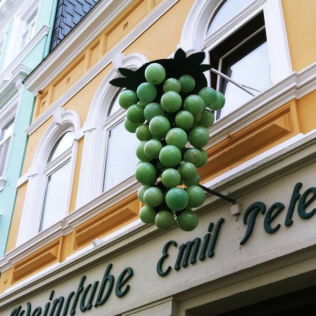 Restaurante Weinstube zur Traube - Hamburg, HH | OpenTable