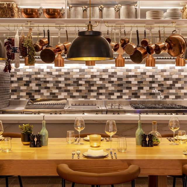 Commons Club Bar & Restaurant - 1 Victoria Street, Edinburgh | OpenTable