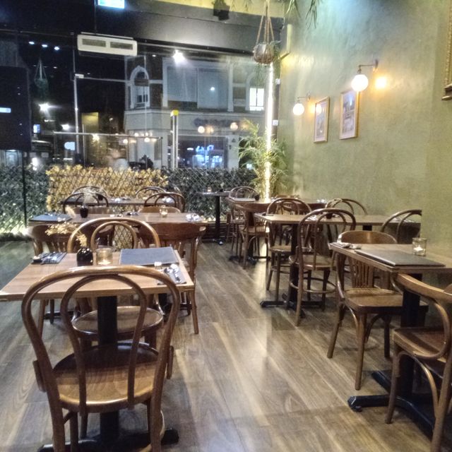 Five Fingers Restaurant - London, Greater London | OpenTable