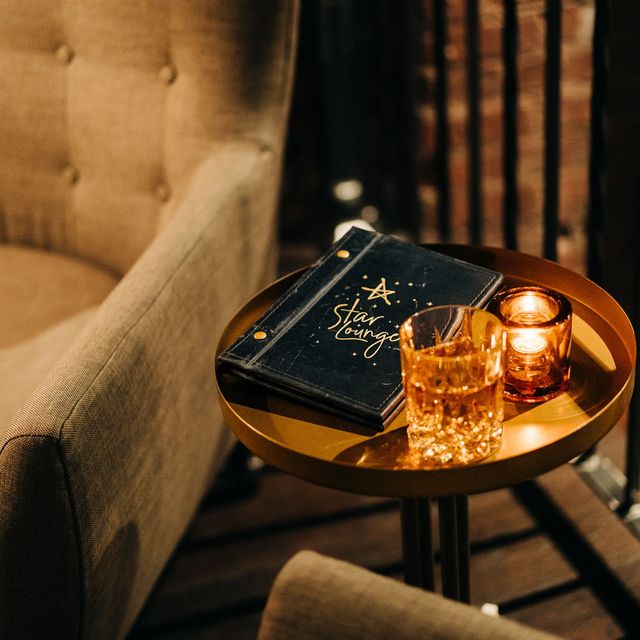 Star Lounge at Hyatt House Sacramento Restaurant - Sacramento, CA ...