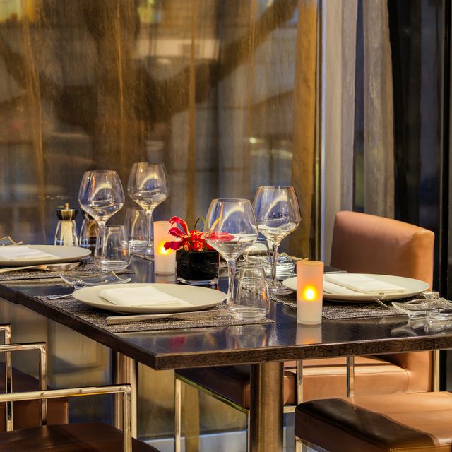 Three O Two at H10 London Waterloo Restaurant - London | OpenTable