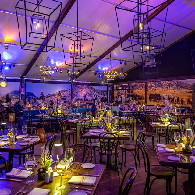 The Ranch Saloon + Steakhouse - Mis à jour en 2024, Grill à Houston, TX