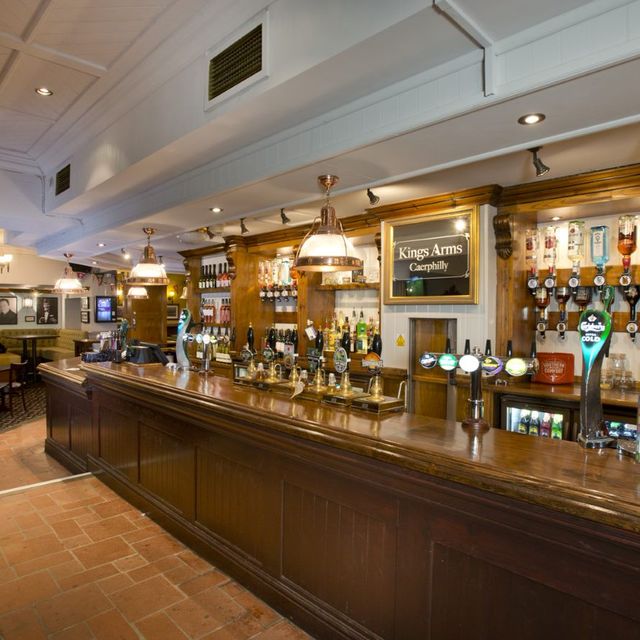 Kings Arms Caerphilly Restaurant - Caerphilly, Mid Glamorgan | OpenTable