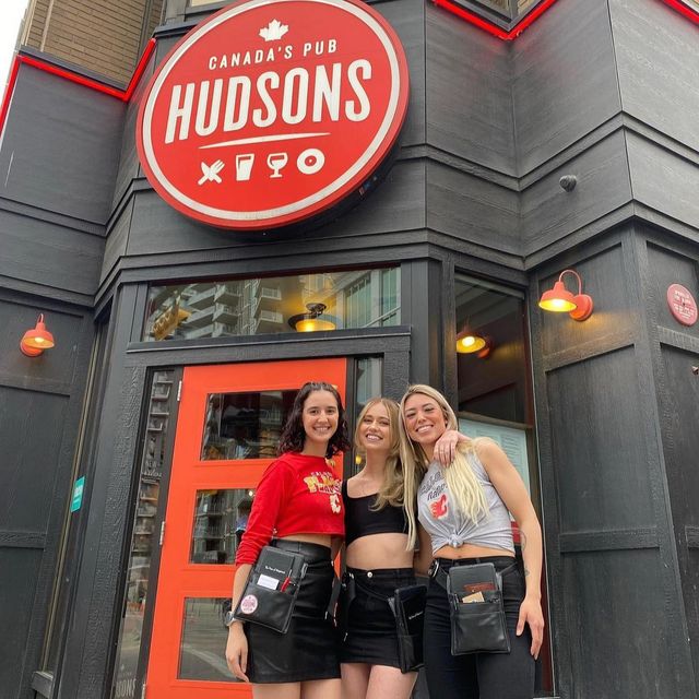 Hudsons Canada's Pub - Calgary Downtown Restaurant - Calgary, AB ...