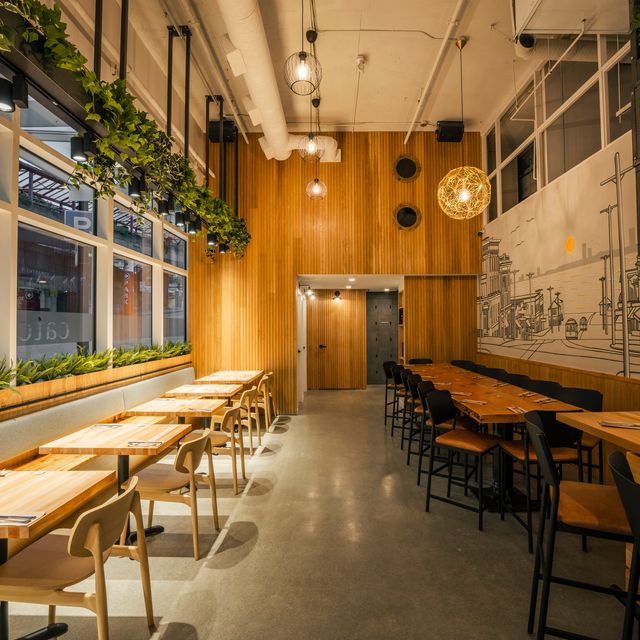 Catch 122 Cafe & Bistro - Updated 2026, Contemporary Canadian ...