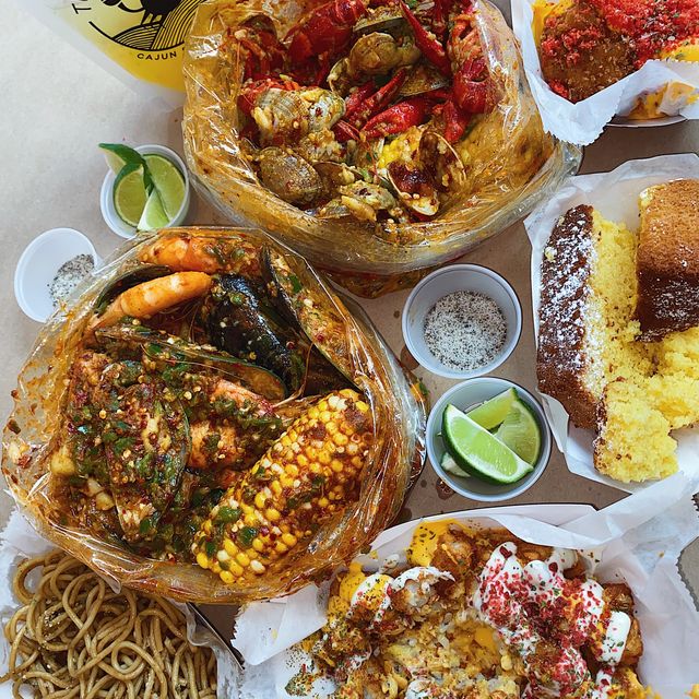 The Crab Pad Restaurant - Chicago, IL | OpenTable