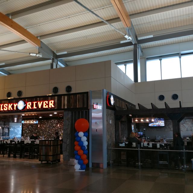 Whisky River, Raleigh-Durham International Airport - Terminal 2, Gate ...