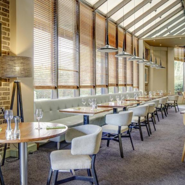 Mason's Restaurant @ DoubleTree by Hilton Manchester Airport ...