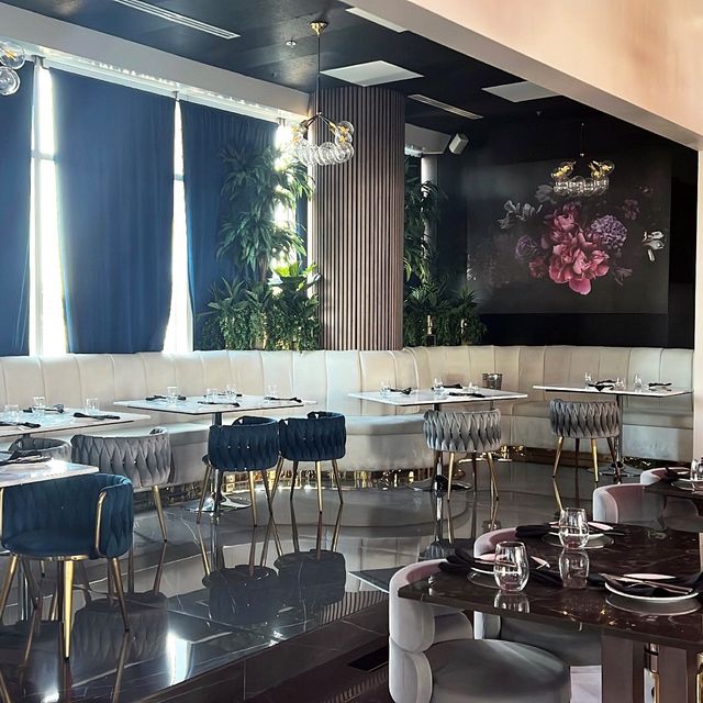 Se7en Restaurant - Houston, TX | OpenTable