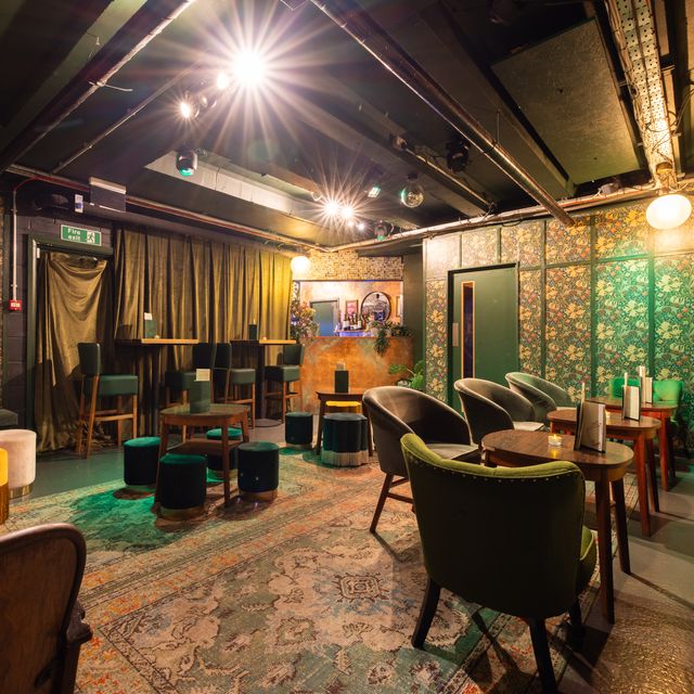 21Soho - Updated 2025, Cocktail Bar in London, Greater London