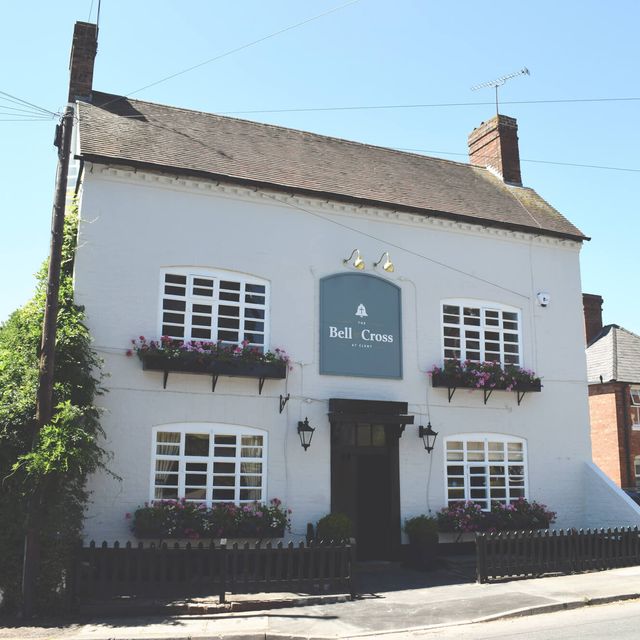 The Bell and Cross at Clent - Updated 2025, Gastro Pub in Clent ...