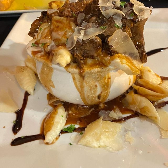 Louie's by Chef Jason - Updated 2025, American Restaurant in ...