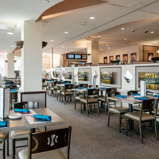 Trackside Bar and Patio Restaurant - Campbellville, ON | OpenTable