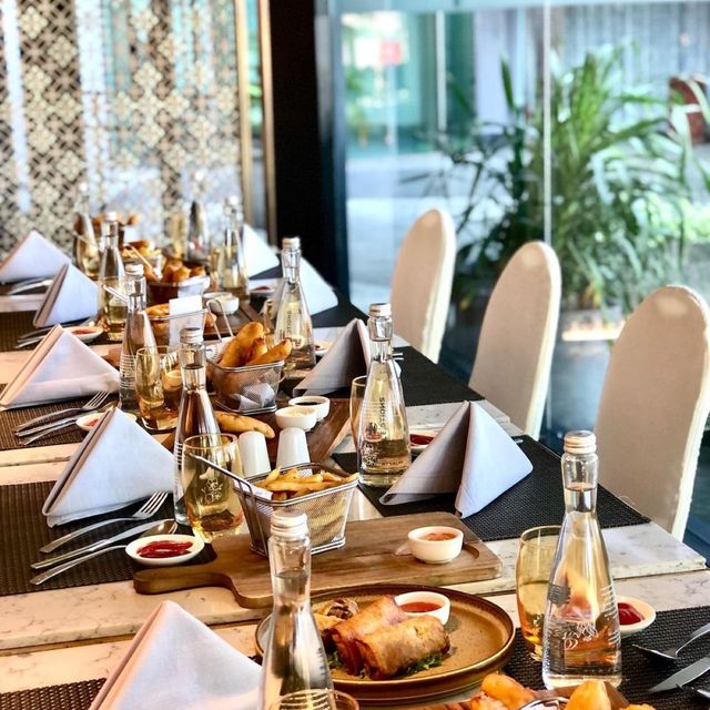 Kafe Bromo - Sheraton Surabaya Hotel & Towers - Updated 2026 ...