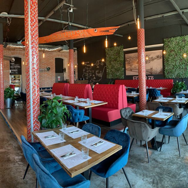 EscoBar & Cafe Restaurant - Budapest, IX. kerulet | OpenTable